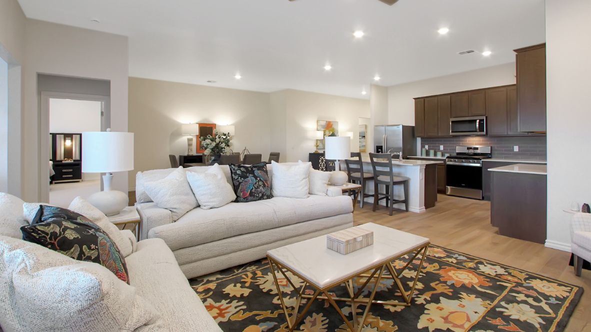 New Homes in Castlebrook Crossing | Yukon, OK | D.R. Horton