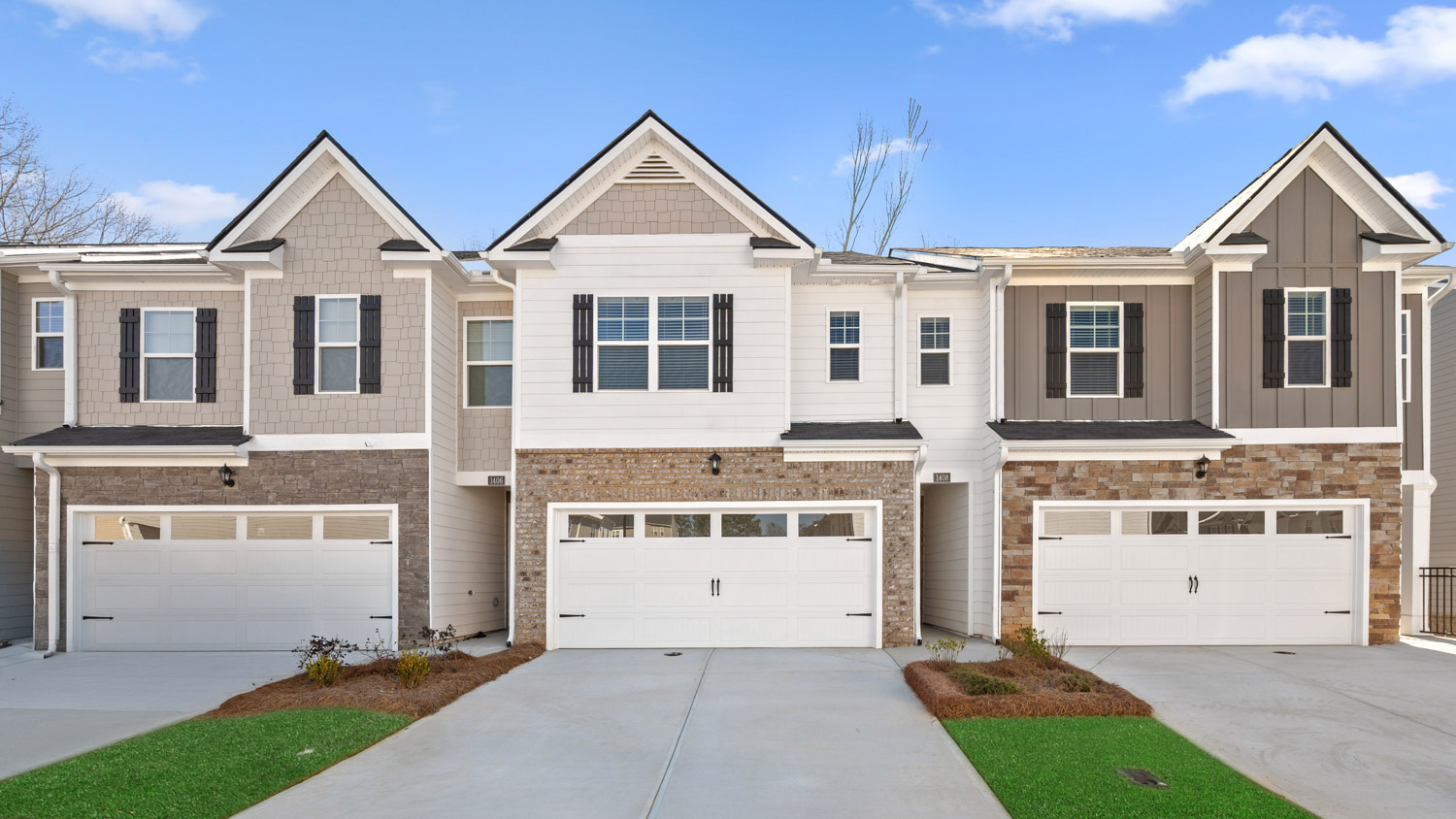 Home For Sale in Inverness at Sugarloaf | Lawrenceville, GA | D.R. Horton