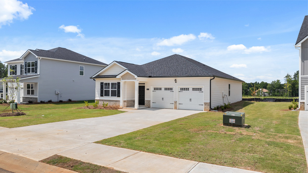 Available Home in Oakchase at Hampton | HAMPTON, GA | D.R. Horton