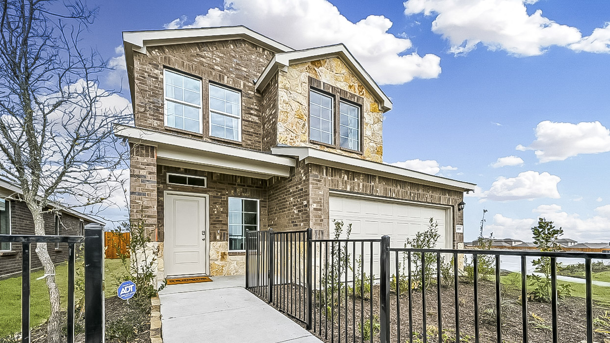 Houses For Sale in Blue Ridge, TX | Creekside Ranch | D.R. Horton