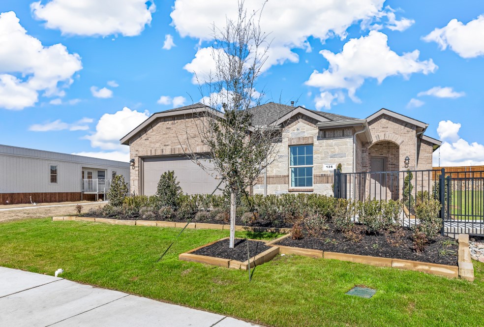 New Homes in Bluestem | Rhome, TX | D.R. Horton