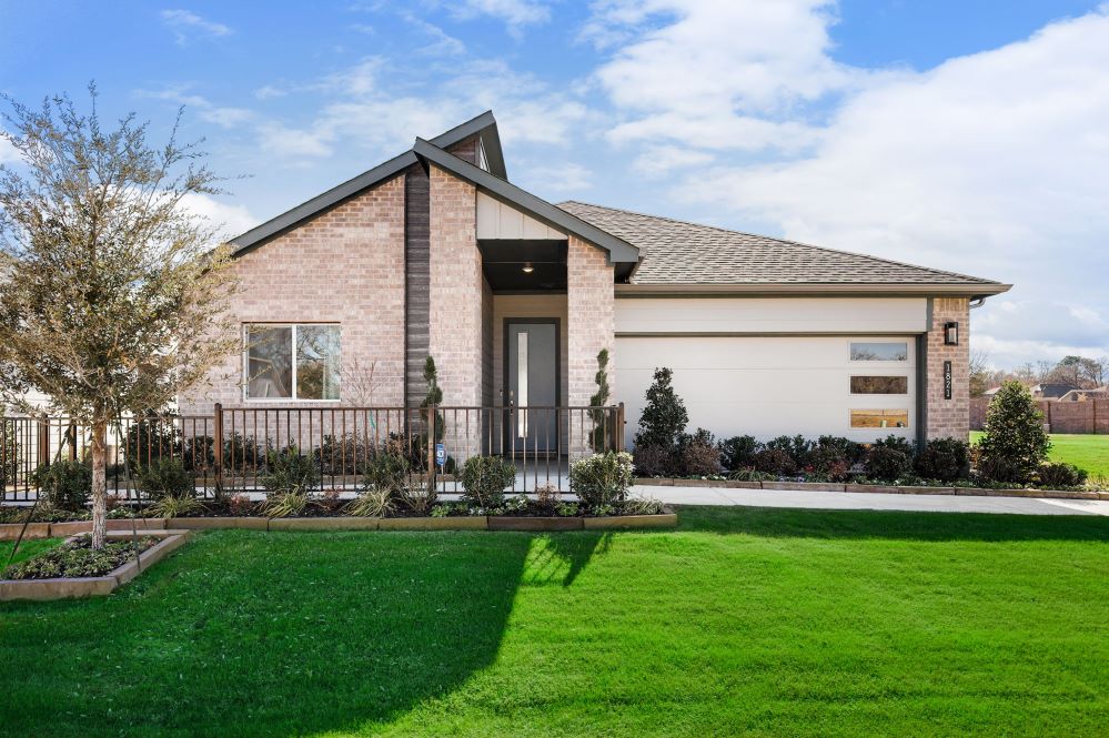 New Homes in Eagle Creek | Denton, TX | D.R. Horton