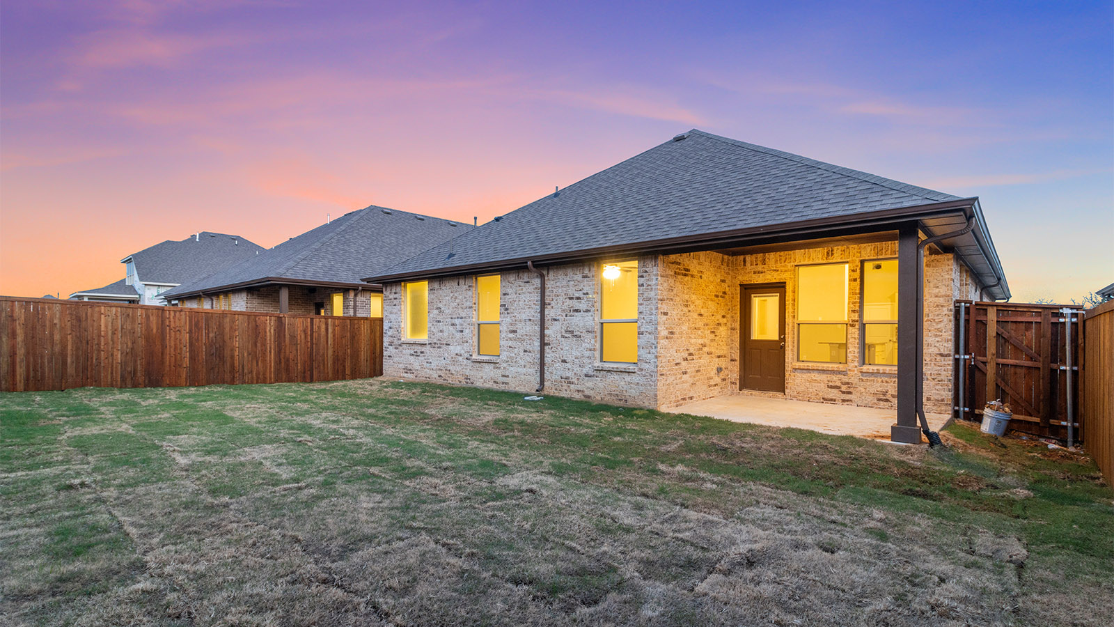 Home For Sale in Treeline | Justin, TX | D.R. Horton