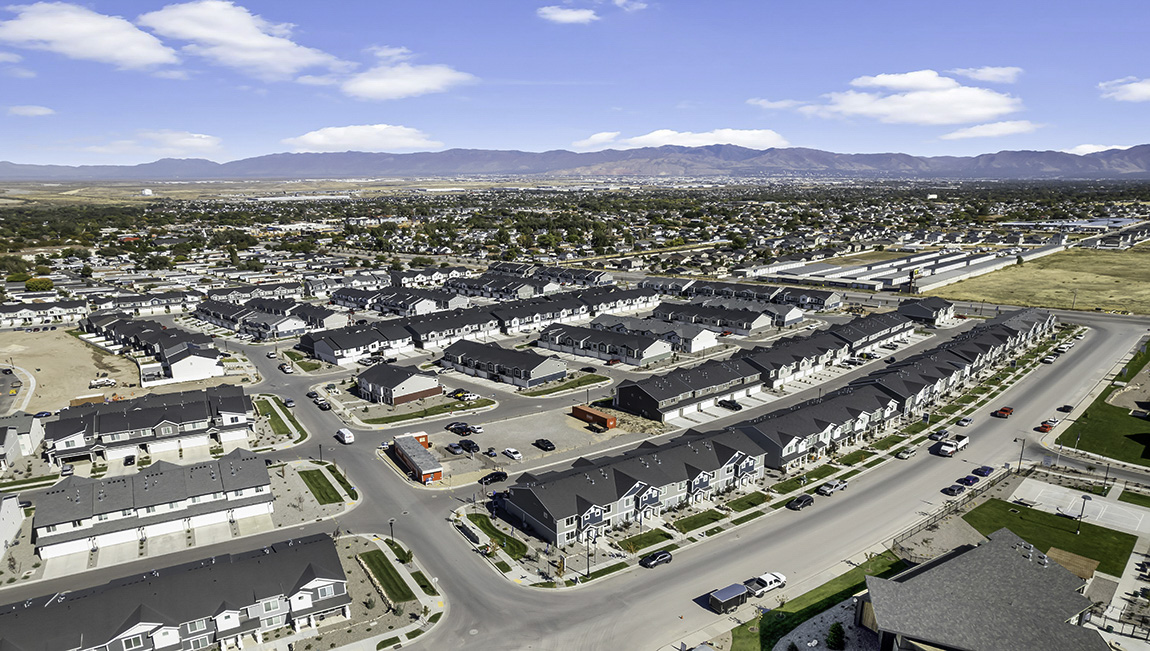 New Homes in Little Valley Gateway | Magna, UT | D.R. Horton