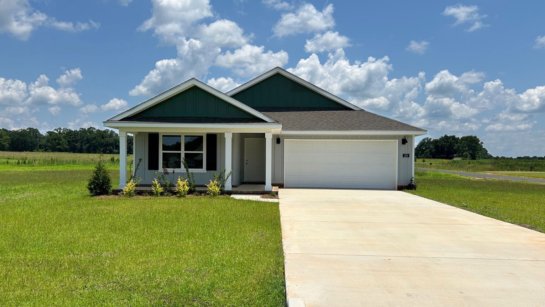 Available Home in Magnolia Farms | Lucedale, MS | D.R. Horton