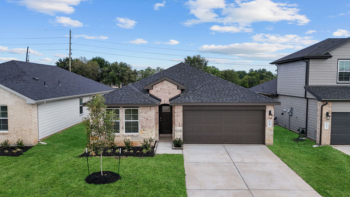 Available Home in Sorrento | Richmond, TX | D.R. Horton