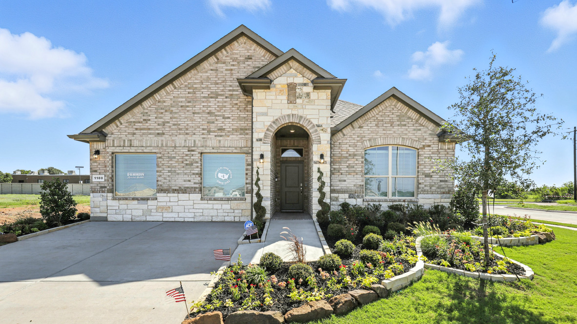 Houses For Sale in Granbury, TX | Bella Vista | D.R. Horton