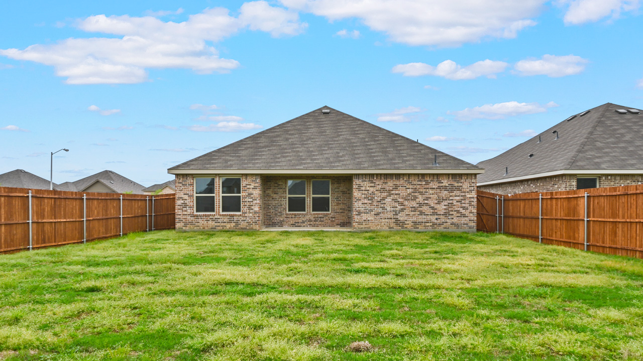 Available Home in Corsicana Commons | Corsicana, TX | D.R. Horton