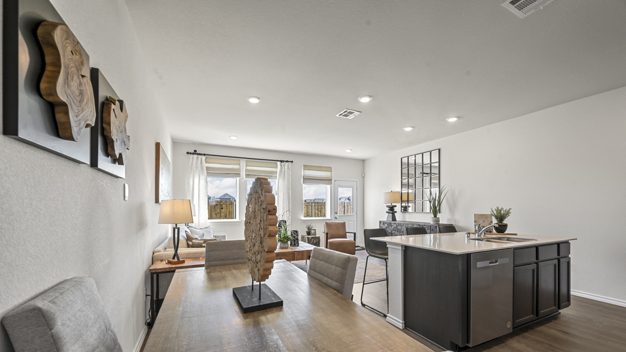 Floor Plan in Cartwright Mays | Crandall, TX | D.R. Horton