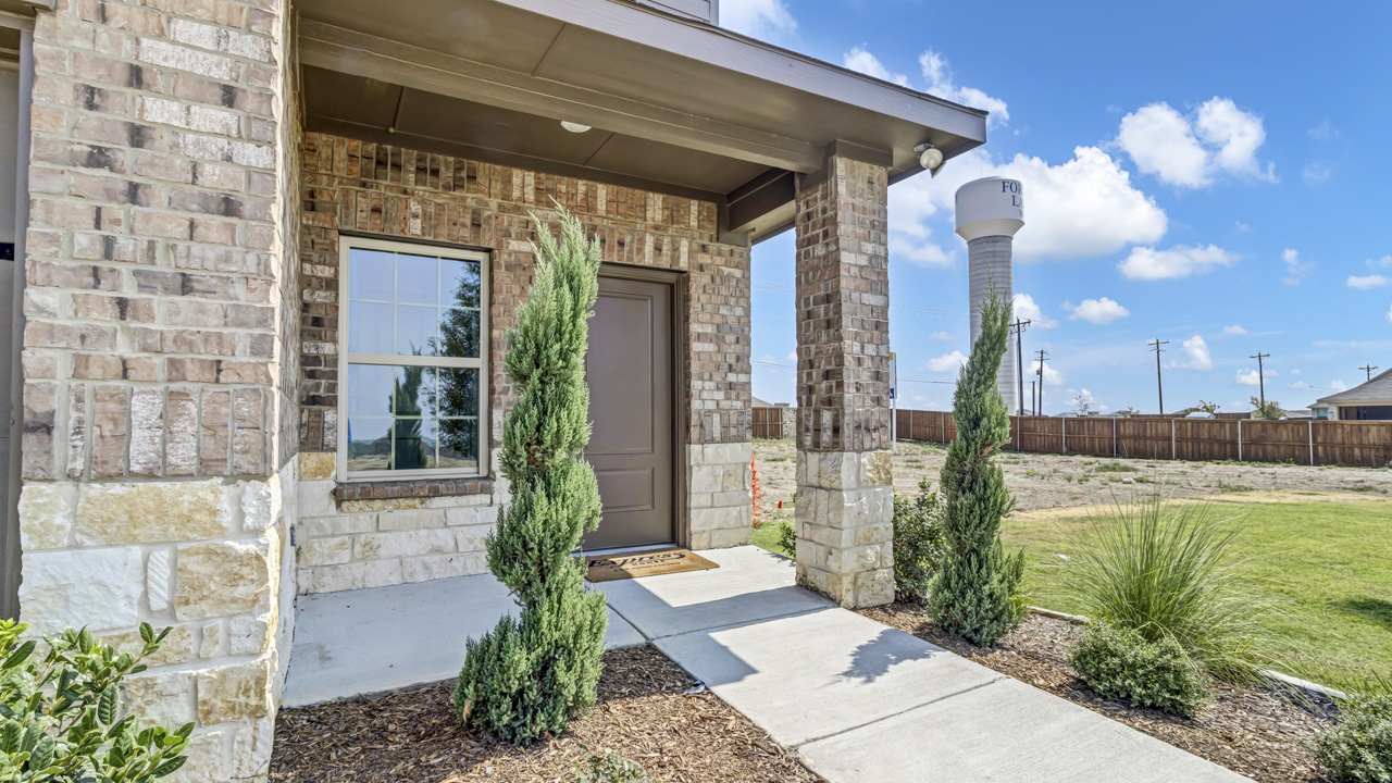 New Homes in Cartwright Ranch | Crandall, TX | D.R. Horton