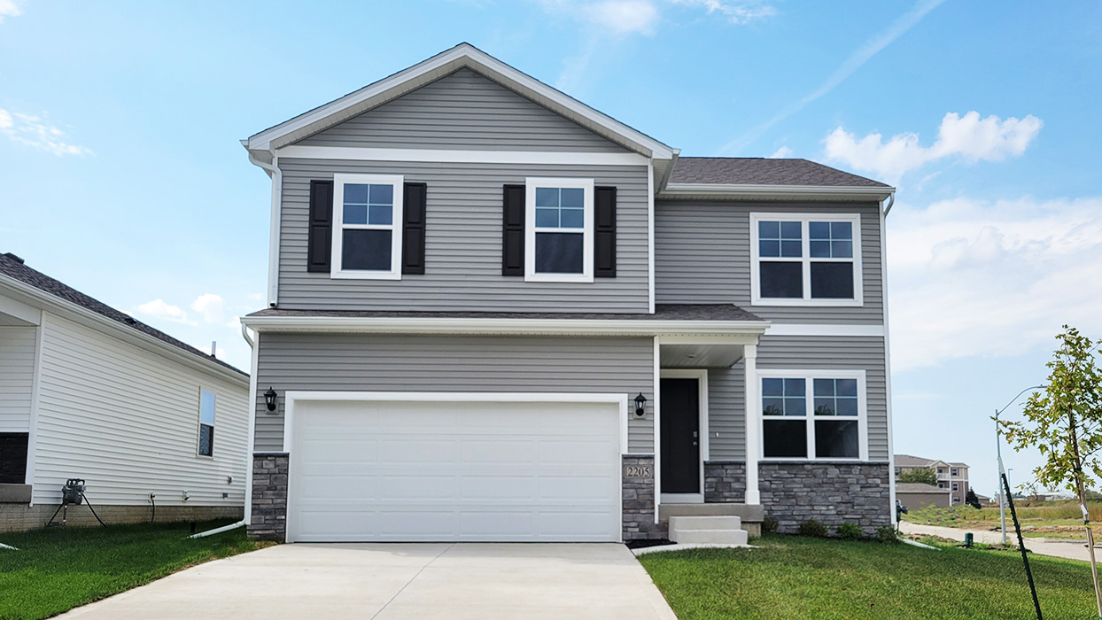 Home For Sale in Fox Ridge | West Des Moines, IA | D.R. Horton