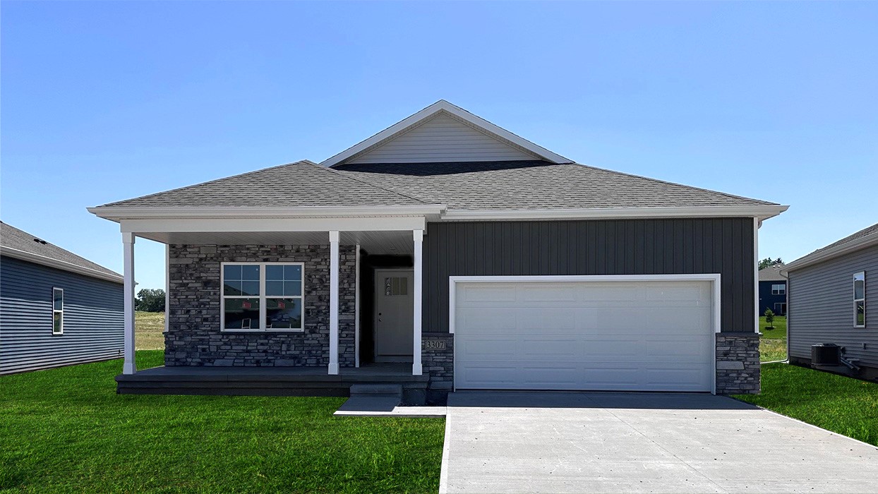 New Homes in Highland Meadows | URBANDALE, IA | D.R. Horton