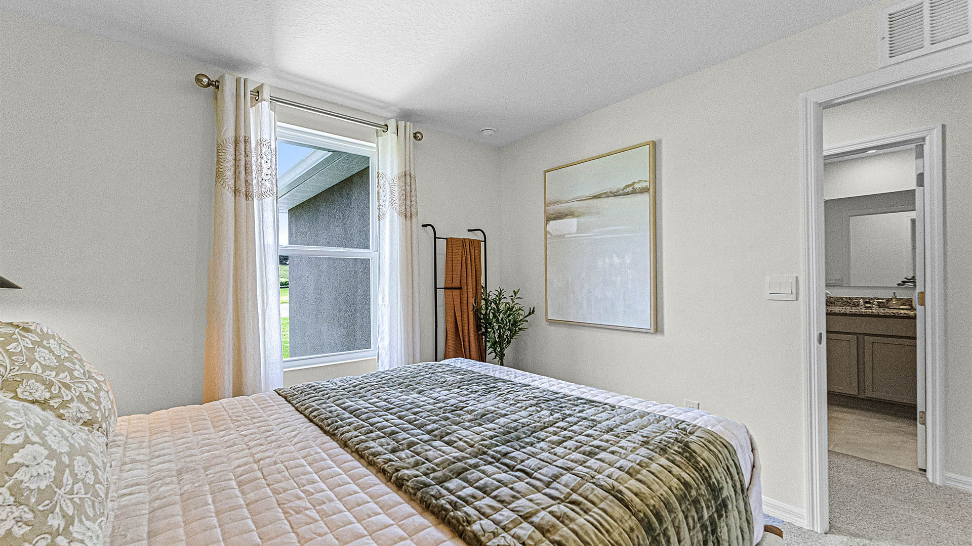 Home For Sale in Windrose | Apopka, FL | D.R. Horton