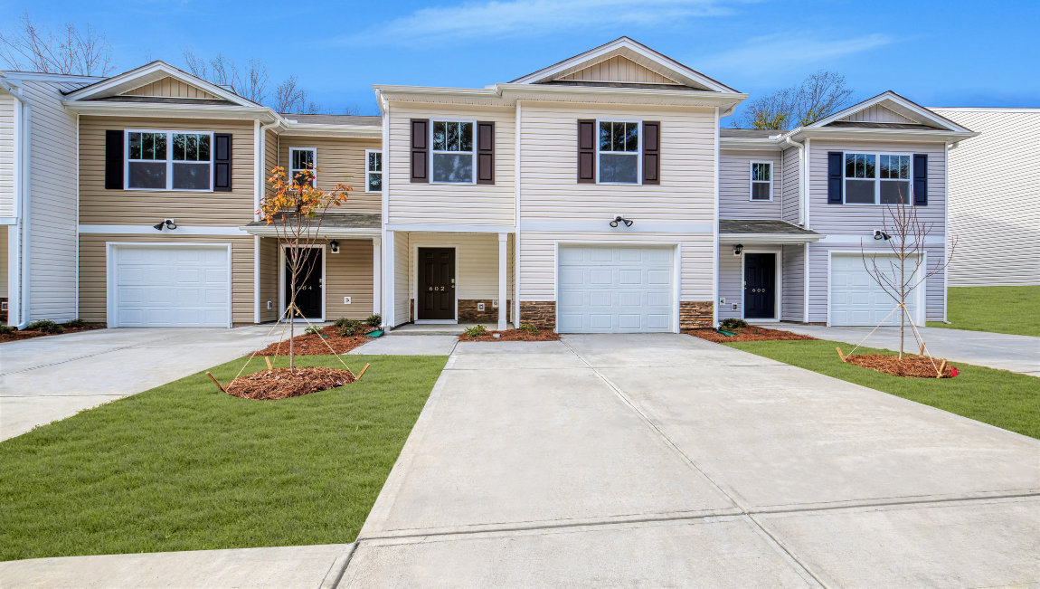 Available Home in Mallard Creek Townhomes | Charlotte, NC | D.R. Horton