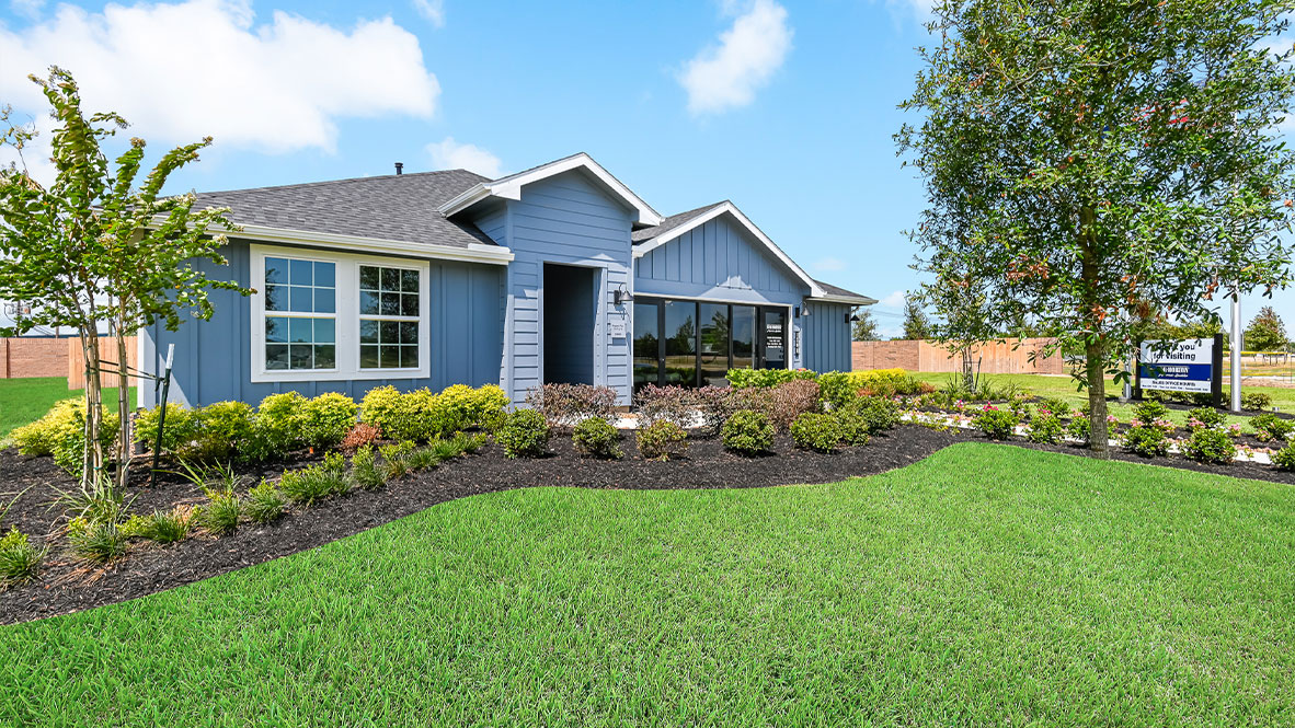 New Homes in Watermark | Alvin, TX | D.R. Horton