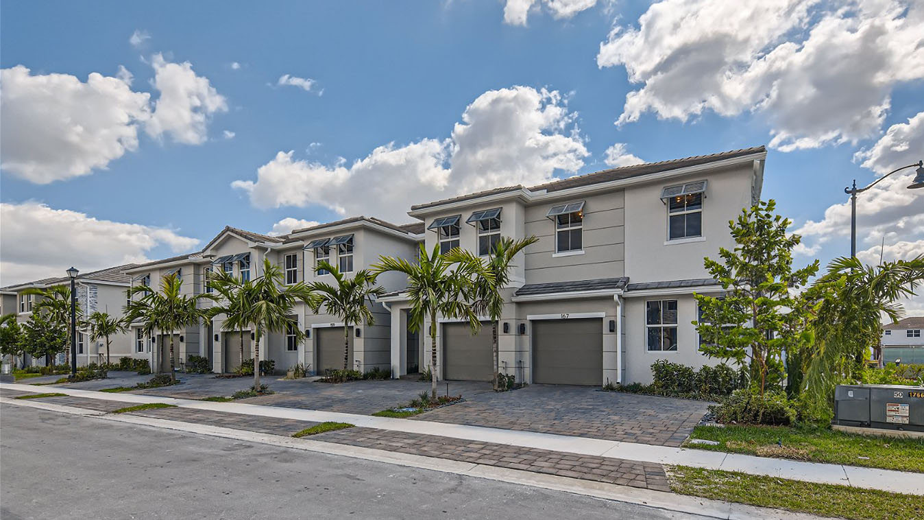 New Homes in Merrick Square | Pembroke Pines, FL | D.R. Horton