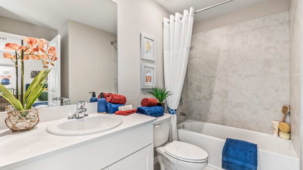 New Homes in Asher Park | Lehigh Acres, FL | D.R. Horton