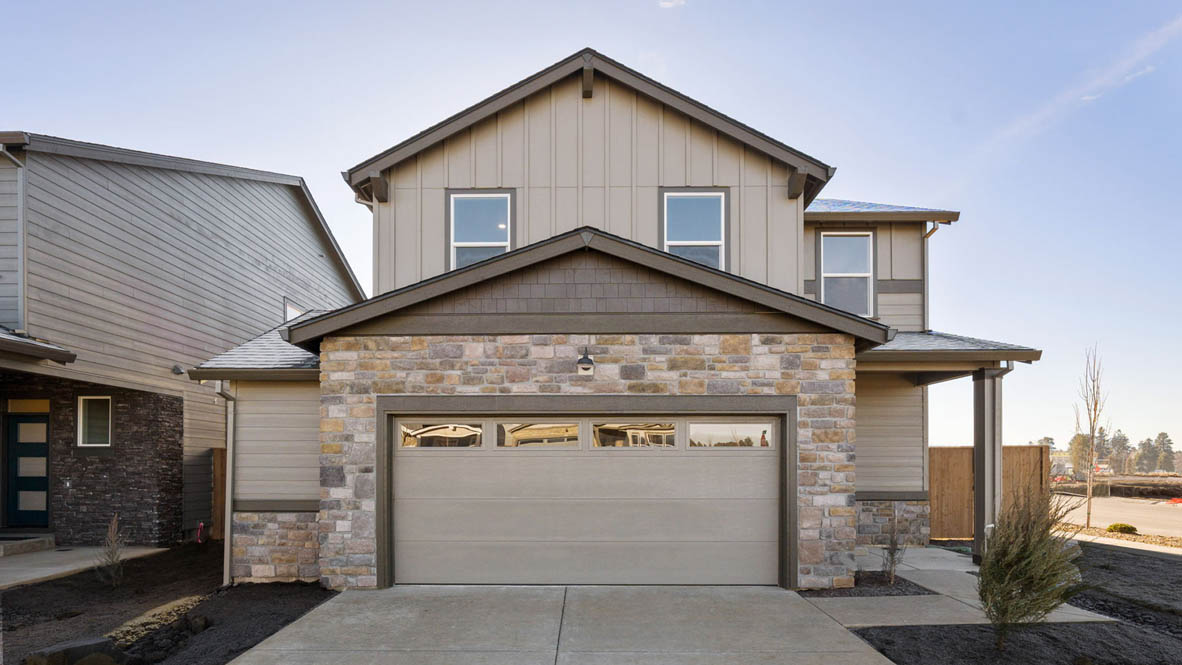 New Homes in Stevens Ranch | Bend, OR | D.R. Horton