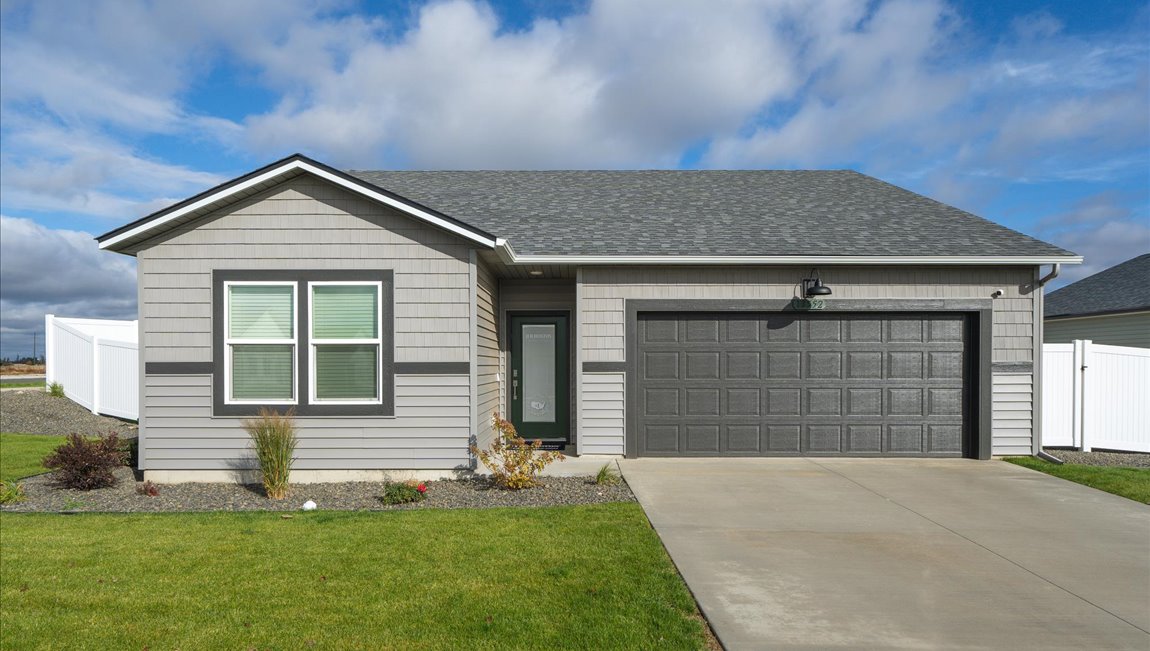 New Homes in Hunters Crossing | Airway Heights, WA | D.R. Horton